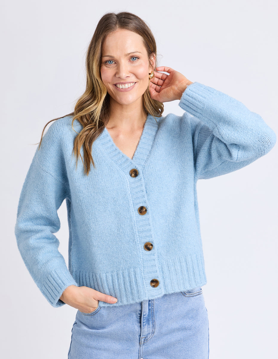 Jensen Button Cardi Celestial Blue – Foxwood Clothing