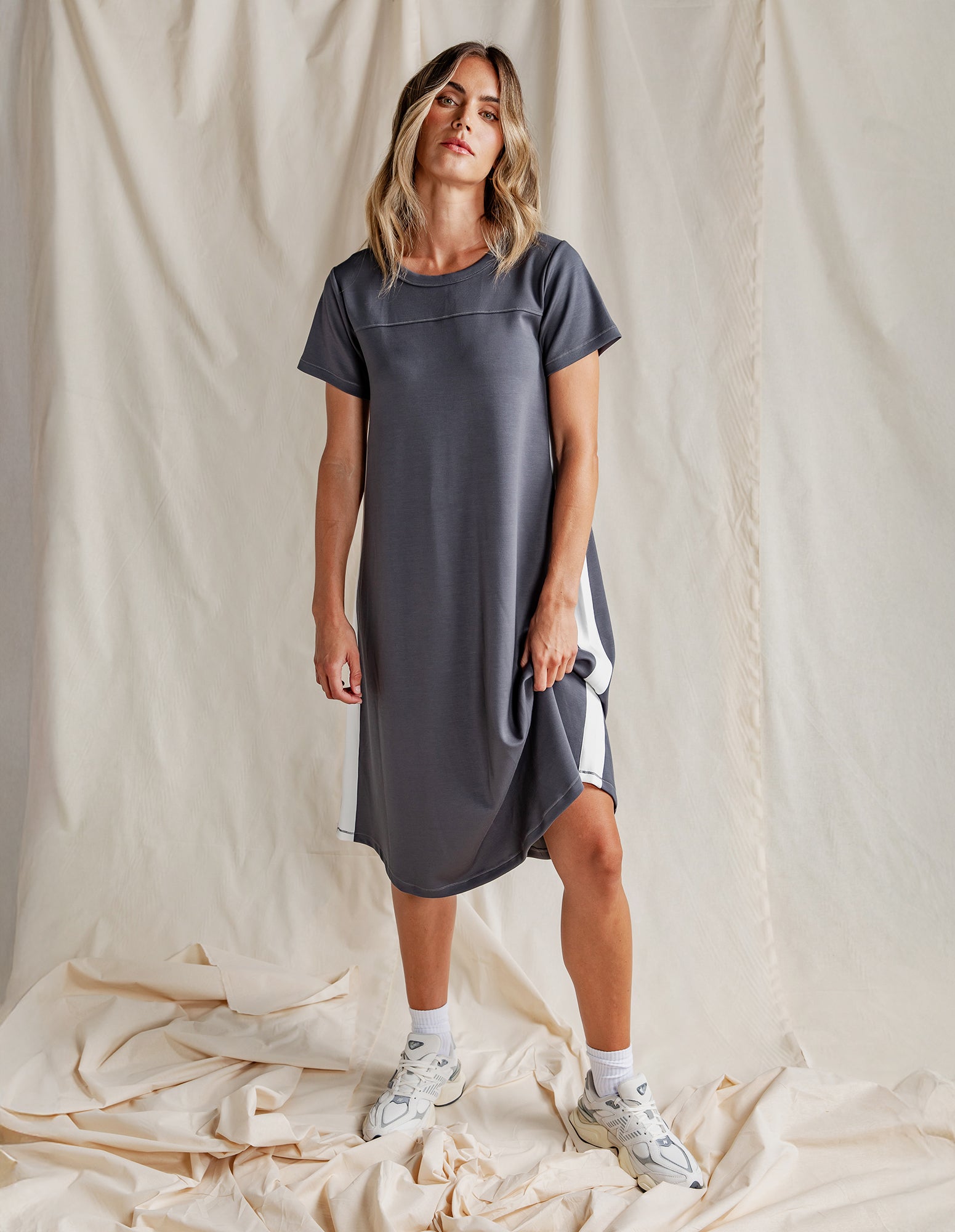 Seattle Dress Charcoal – Foxwood Clothing
