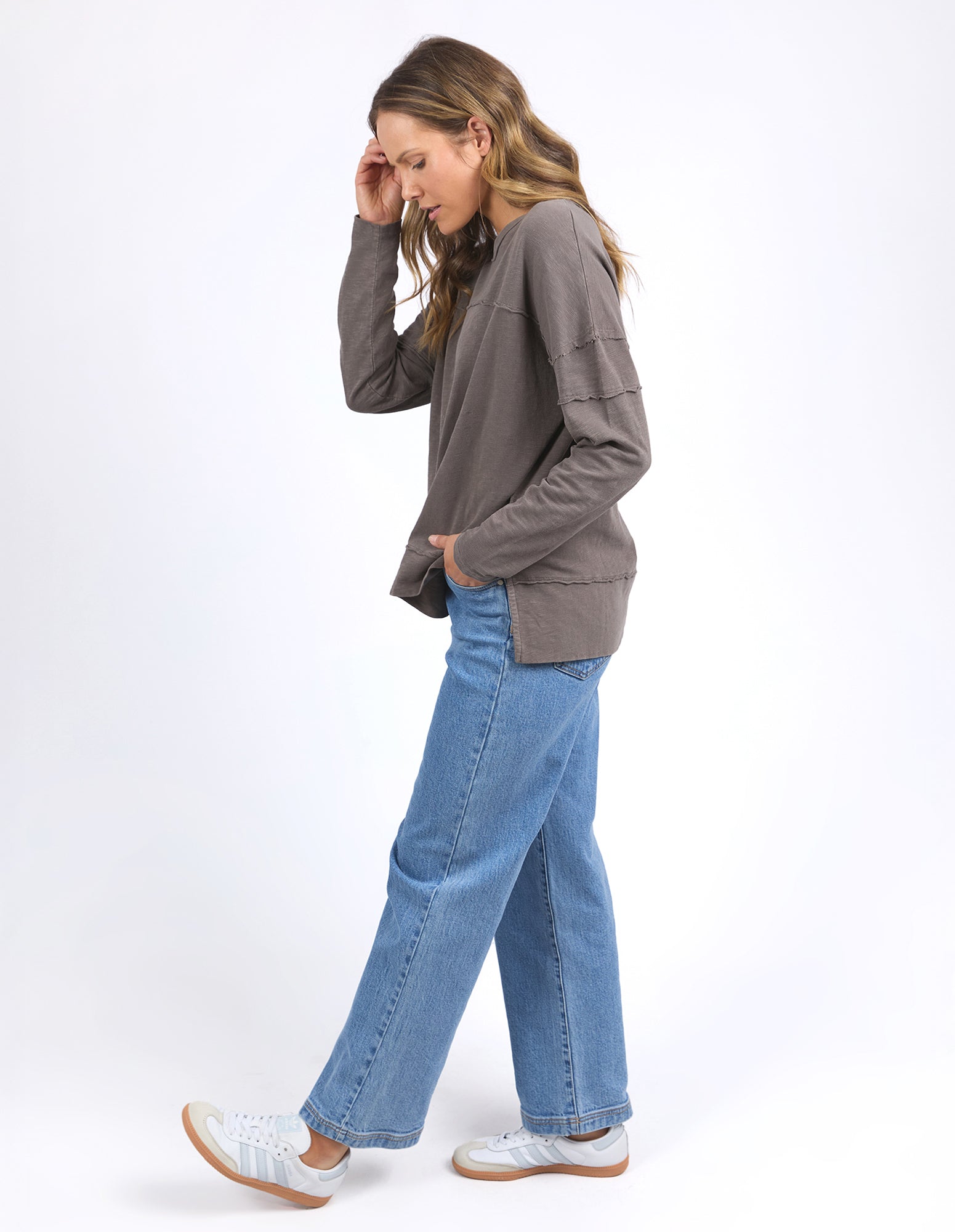 Jayne Throw On Top Stone Grey – Foxwood Clothing