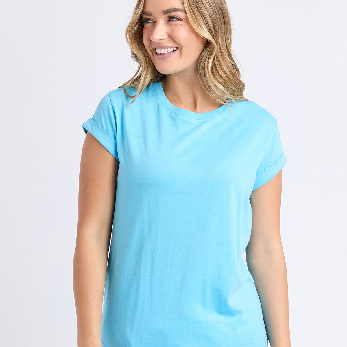 Manly Tee Azure Blue – Foxwood Clothing
