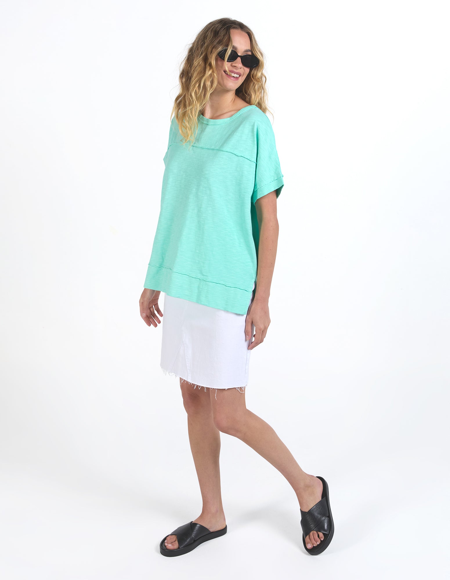Allison Tee Neon Mint – Foxwood Clothing