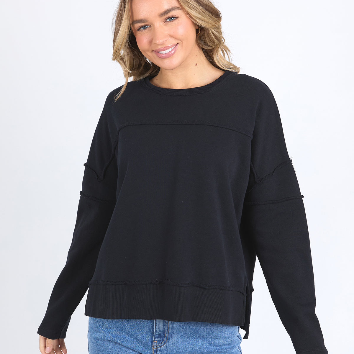 Jayne Throw On Fleece Black – Foxwood Clothing