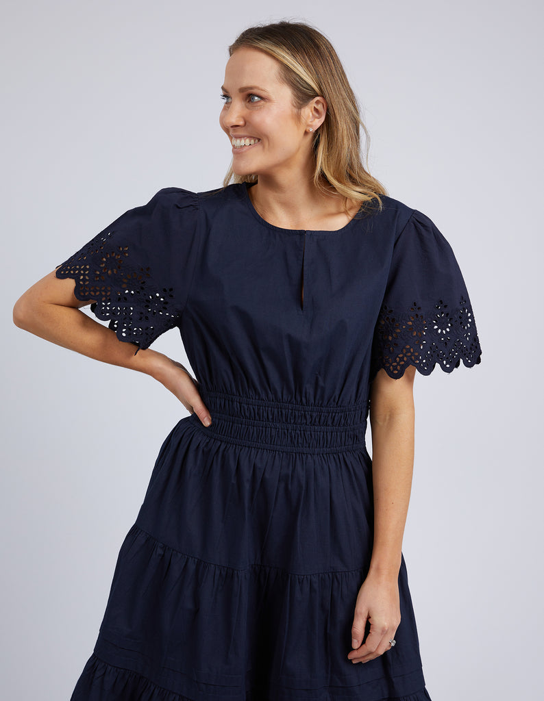 DRESSES – Foxwood Clothing